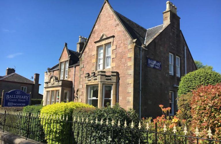 Inverness Accommodation - 17 Stunning Options To Choose From