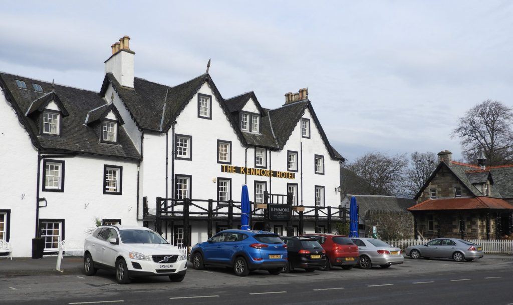 Kenmore Accommodation | 12 Best Hotels, Cottages & B&Bs in Kenmore