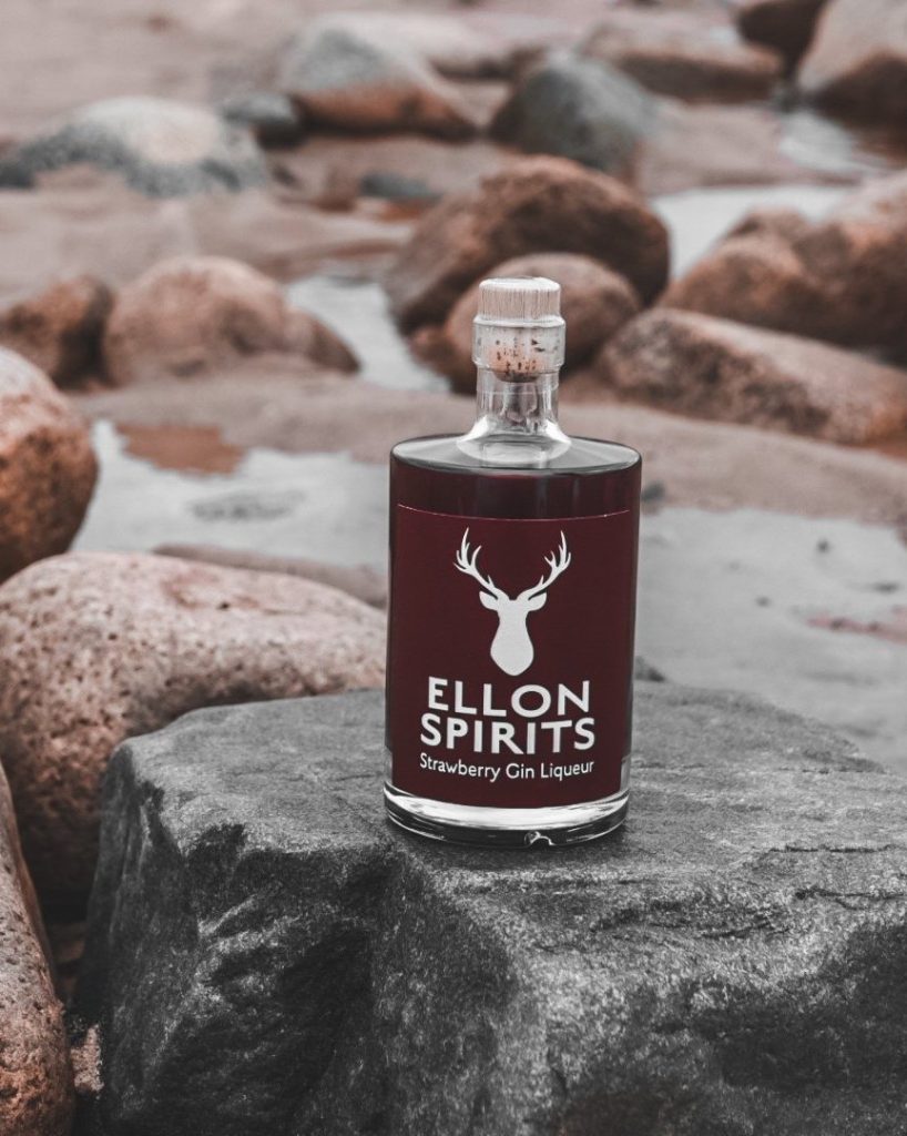 Top 8 Aberdeen Gin Distilleries in Scotland - Complete Guide