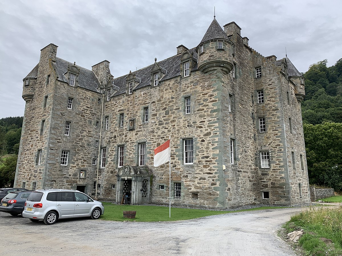 Exploring Castle Menzies, Aberfeldy | My Voyage Scotland