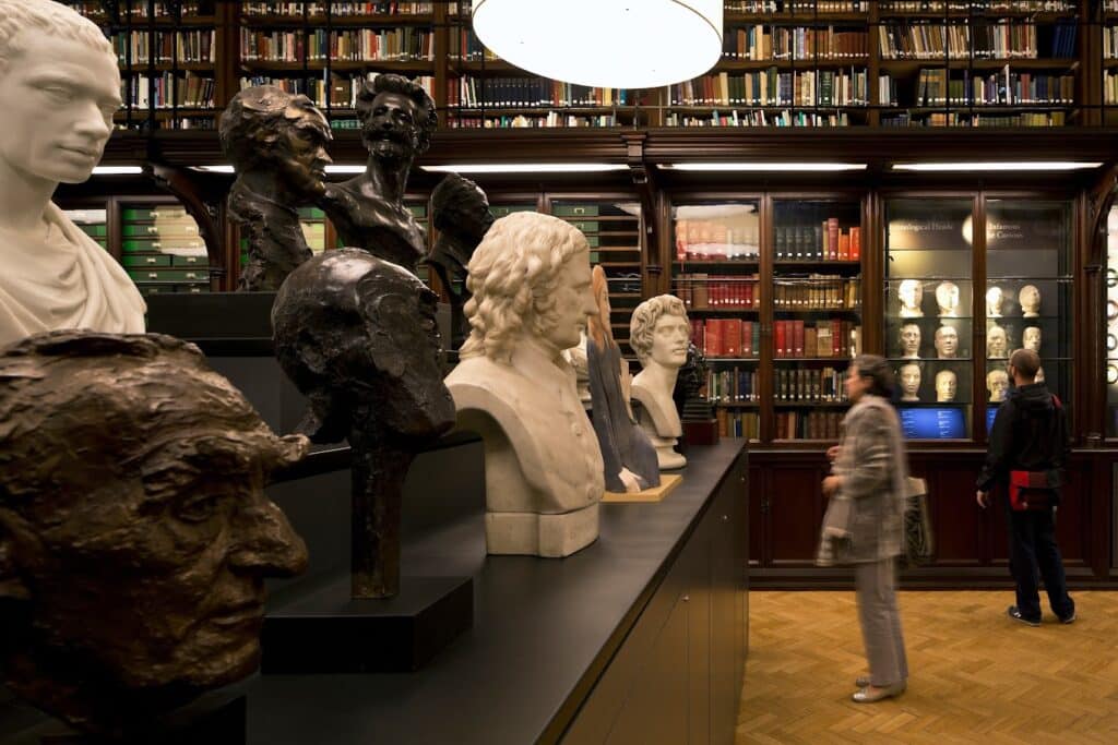 Scottish National Gallery - Portrait | My Voyage Scotland